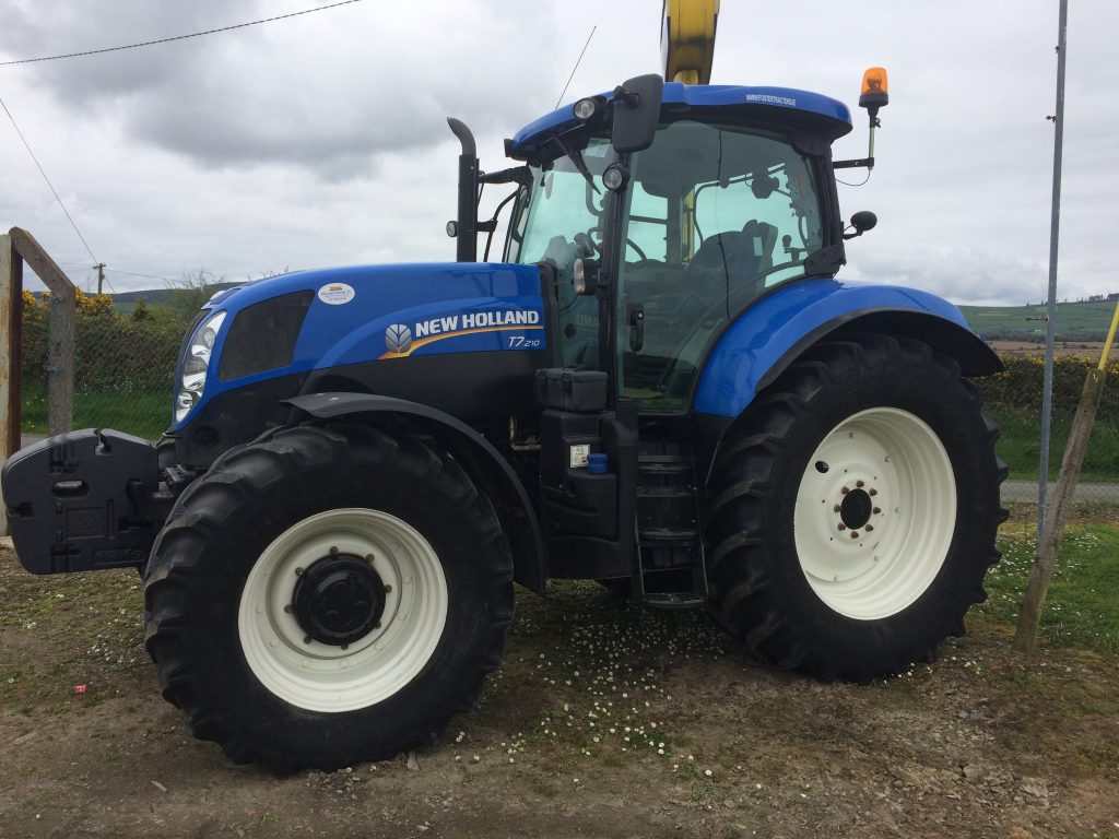 Newholland T7.210 **SOLD** - Foster Tractors