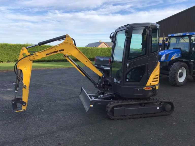 mini digger2 - Foster Tractors